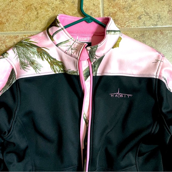 Jackets & Coats | Habit Camo Extreme Jacket | Poshmark